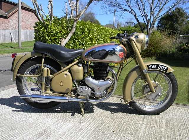 Lot 367 - 1955 BSA Golden Flash