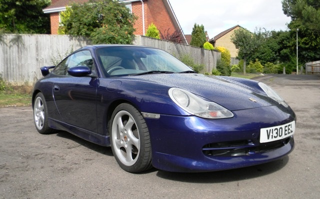 Lot 263 - 1999 Porsche 996 Carrera