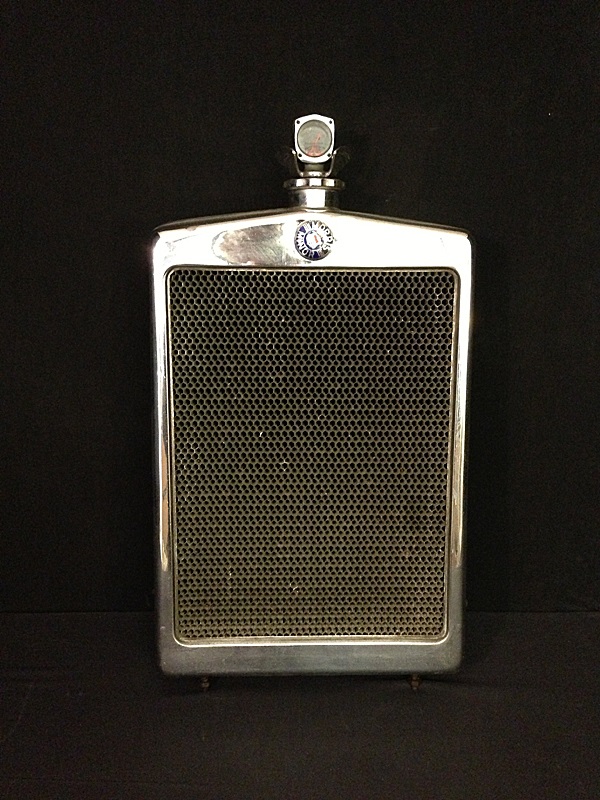 Lot 20 - 1930'S Morris radiator