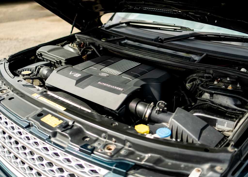 Lot 229 - 2009 Range Rover L322 Holland & Holland 5.0