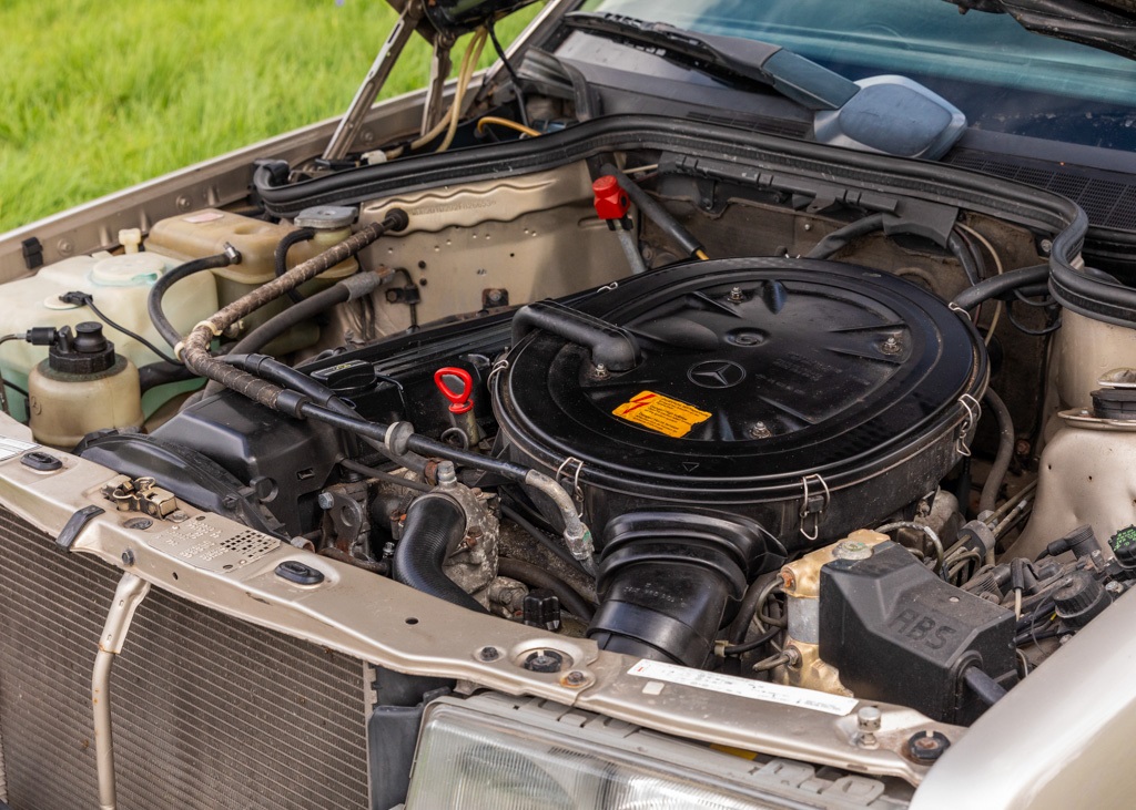 Lot 105 - 1991 Mercedes-Benz 190E Sportline (2.6