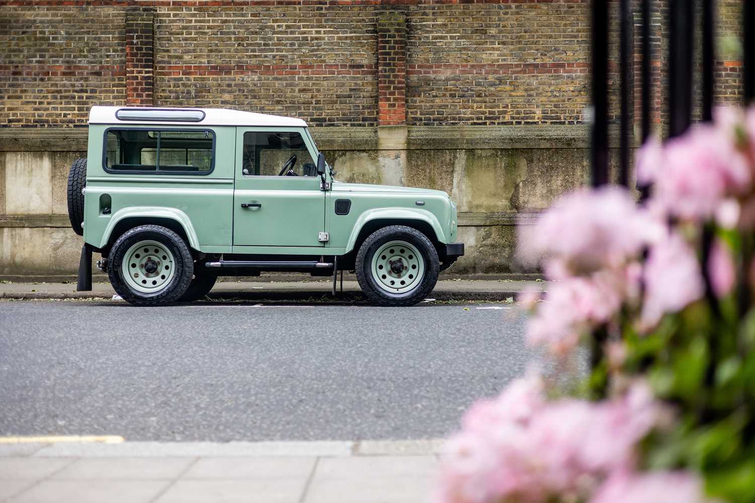 Lot 244 - 2006 Land Rover Defender 90 Heritage