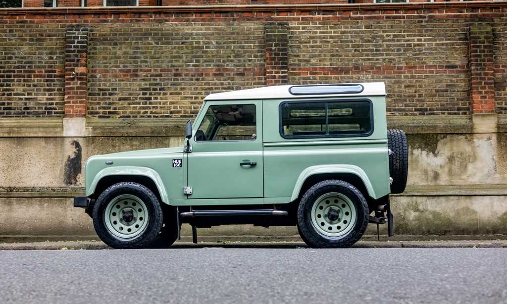 Lot 244 - 2006 Land Rover Defender 90 Heritage