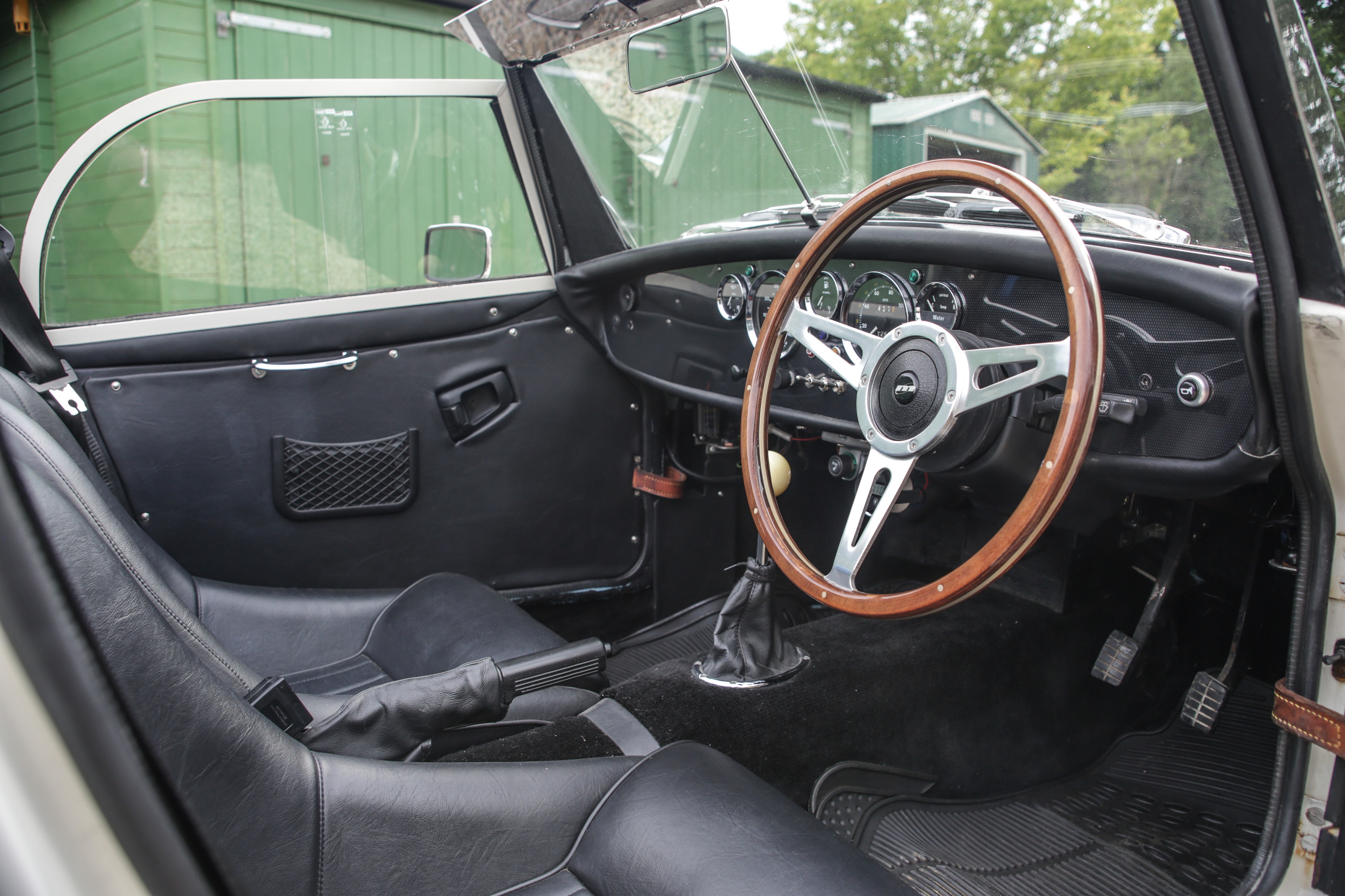 Lot 145 - 2003 JBA Falcon TSR