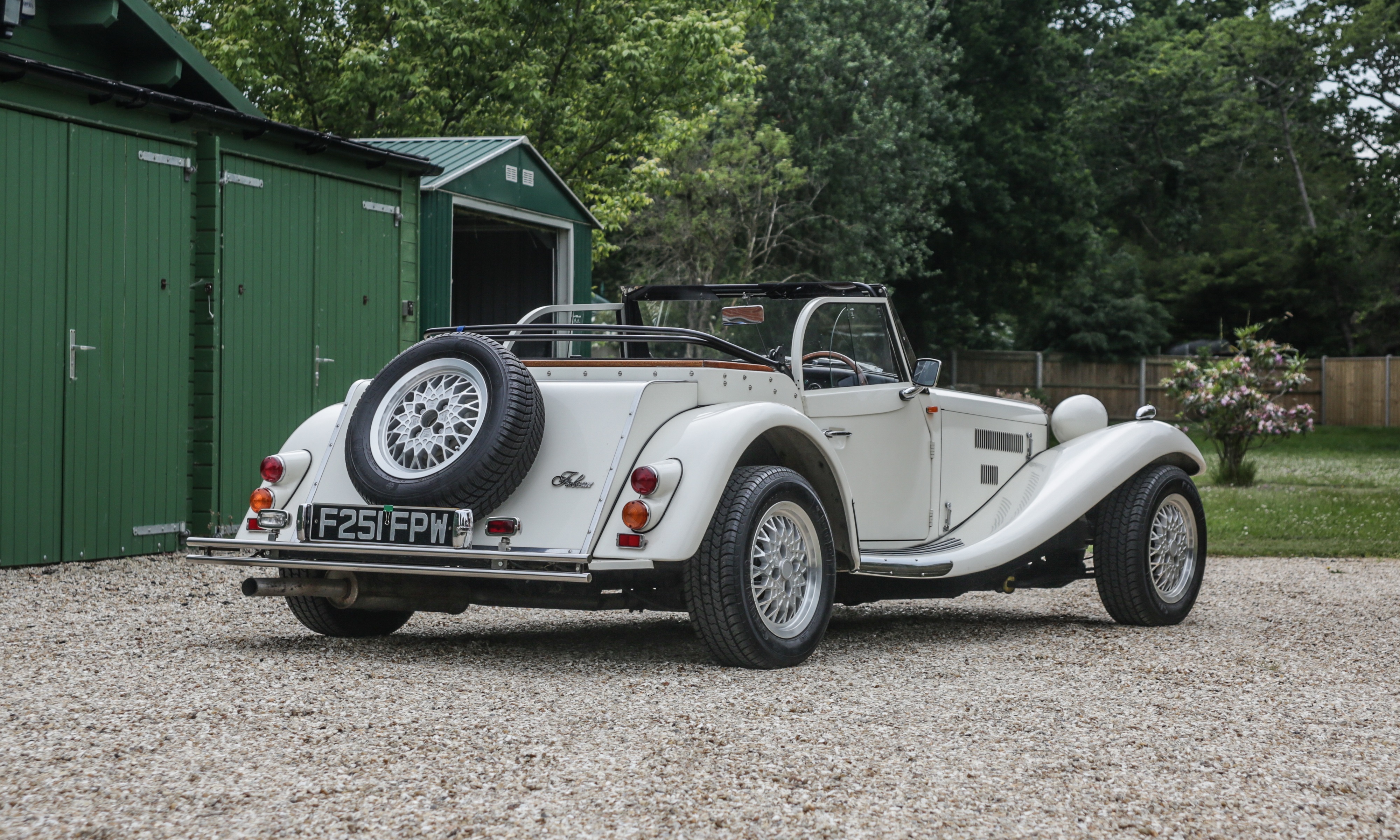 Lot 145 - 2003 JBA Falcon TSR