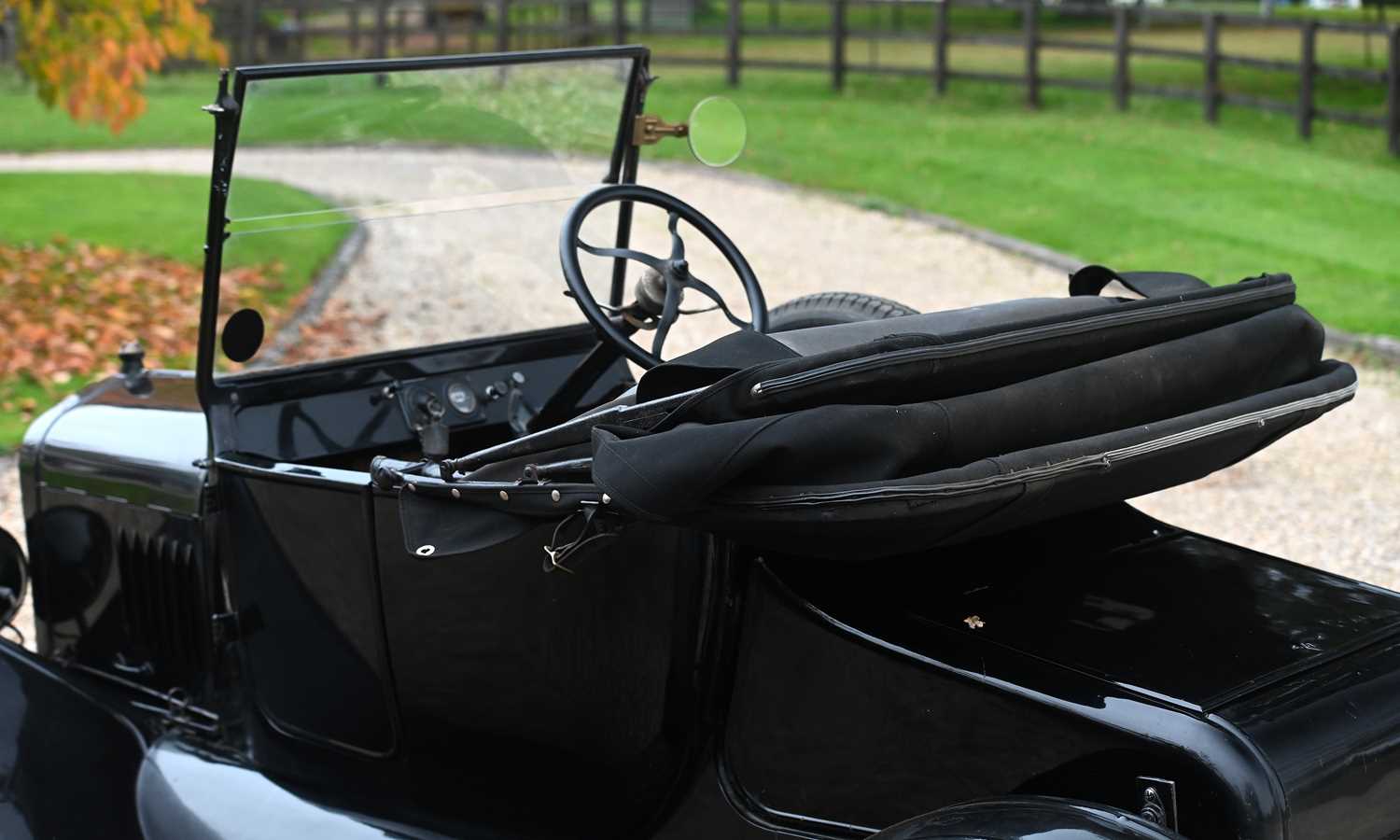 Lot 175 - 1925 Ford Model T Two Seat Runabout