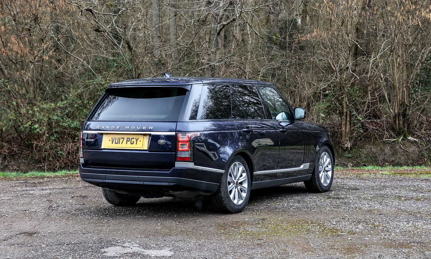 Lot 105 - 2017 Range Rover Vogue TDV6