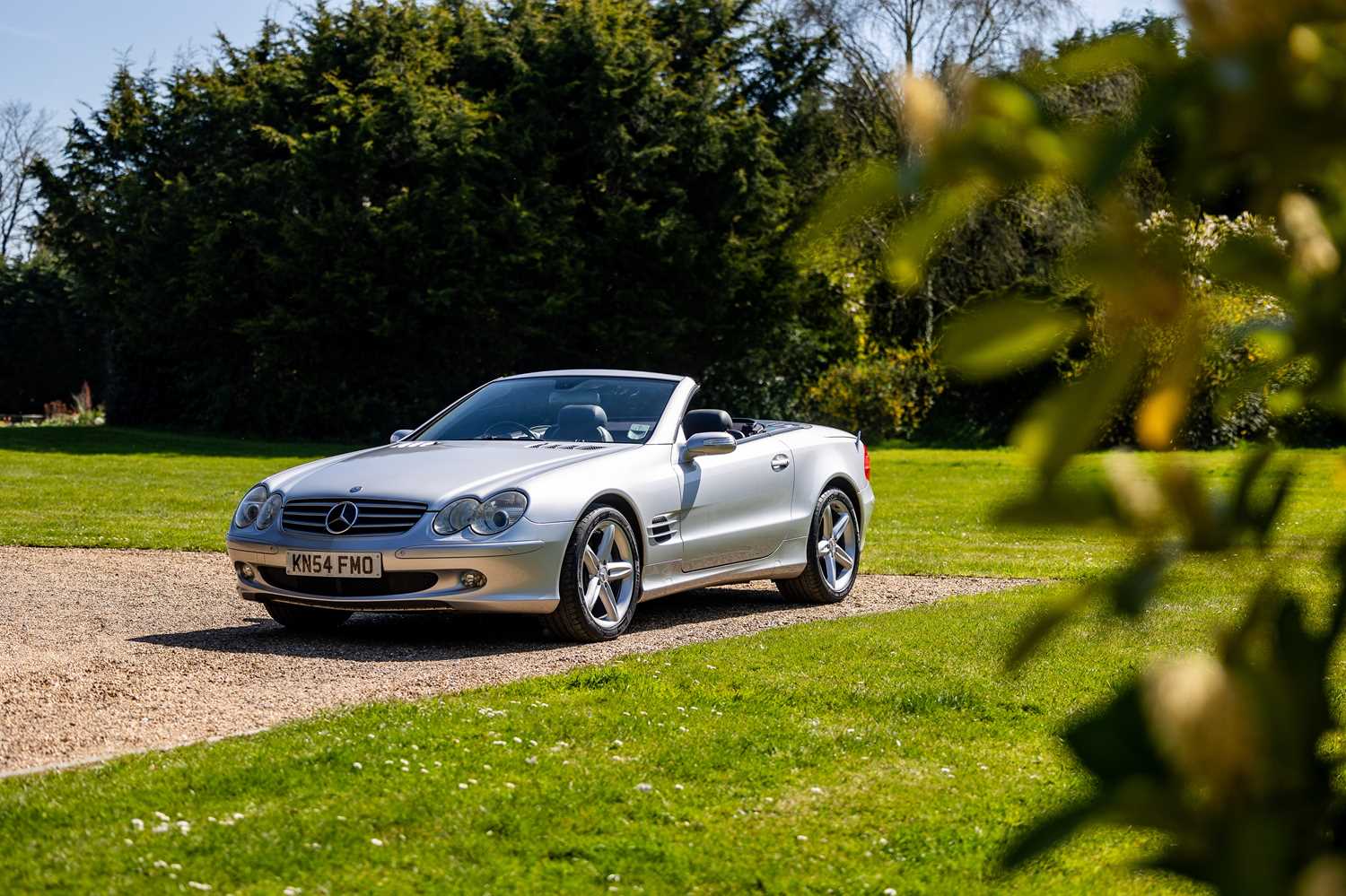 Lot 246 - 2004 Mercedes-Benz SL500