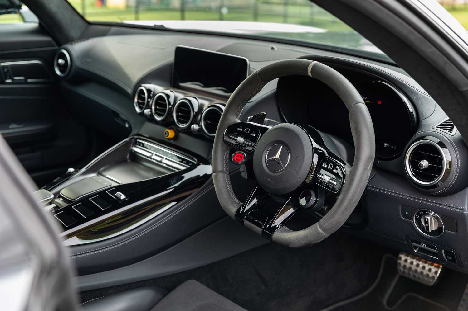 Lot 167 - 2019 Mercedes-Benz AMG GT R Pro