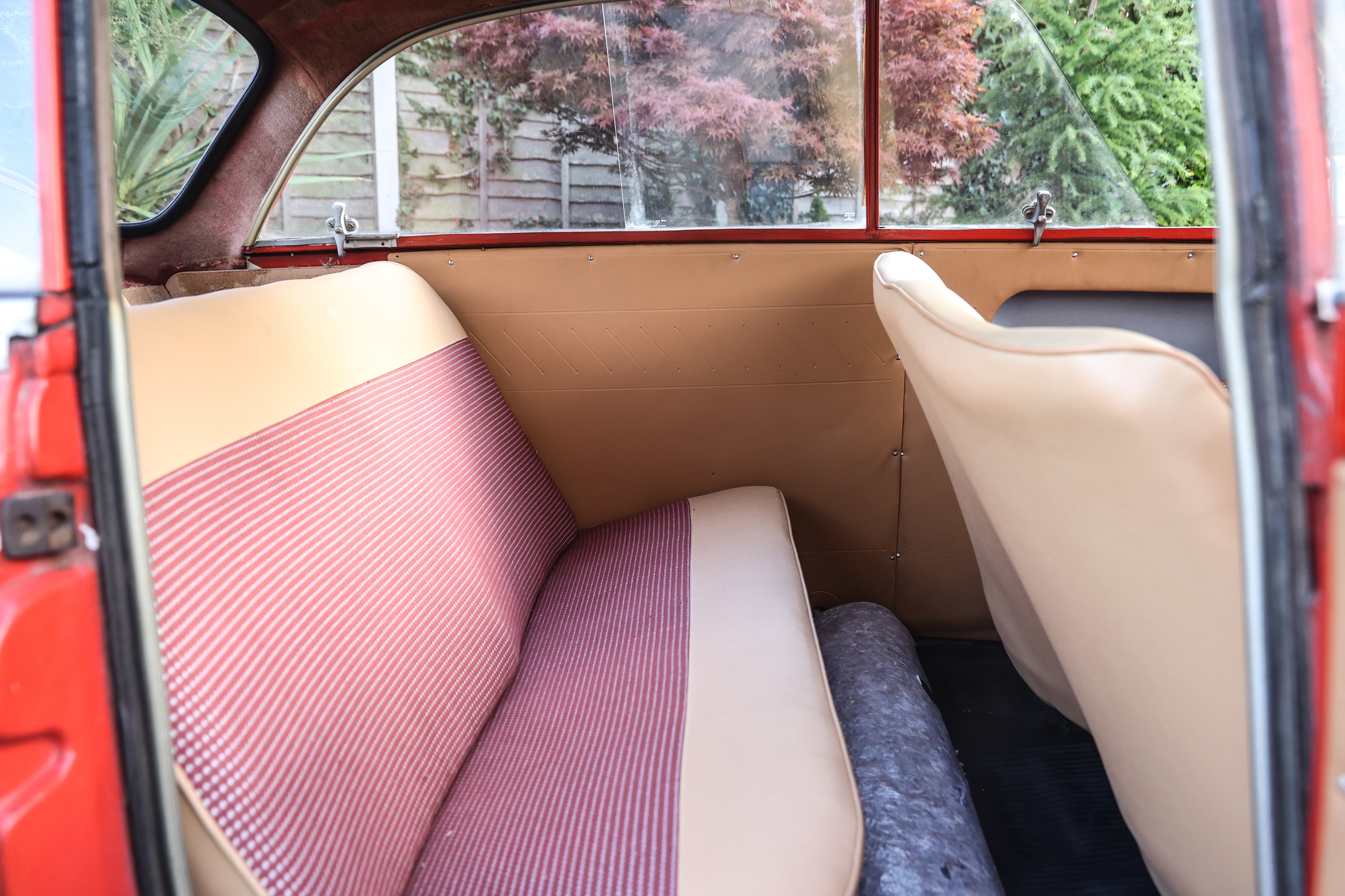 Lot 148 - 1958 BMW Isetta 600 (4-wheel)