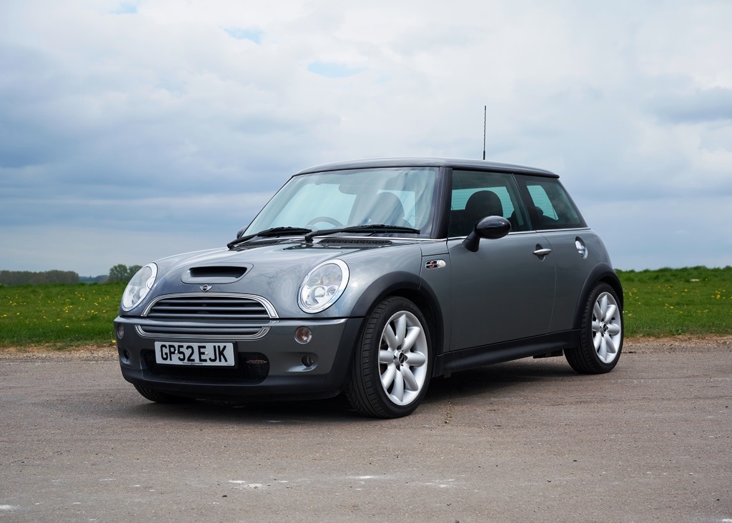 Lot 109 - 2003 Mini Cooper S (JCW)