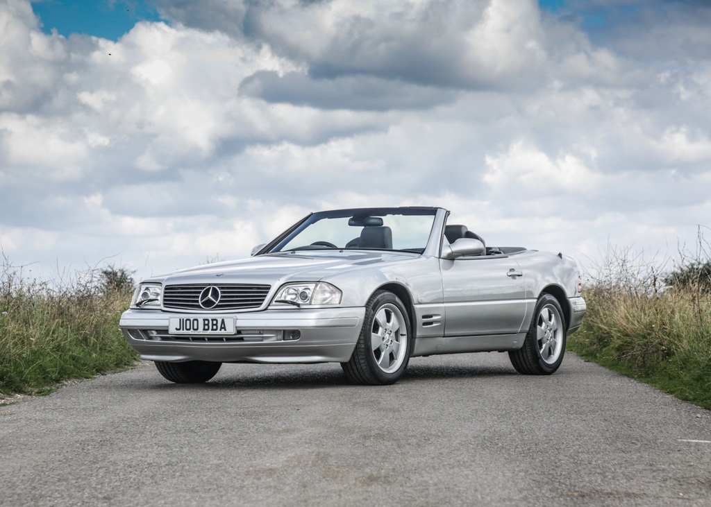 Lot 232 - 1999 Mercedes-Benz SL320