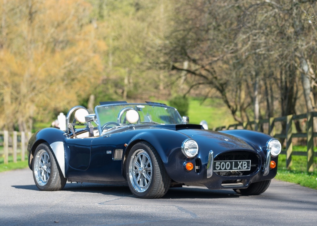Lot 231 - 2000 AC Cobra by Gardner Douglas GD 427 Mk.